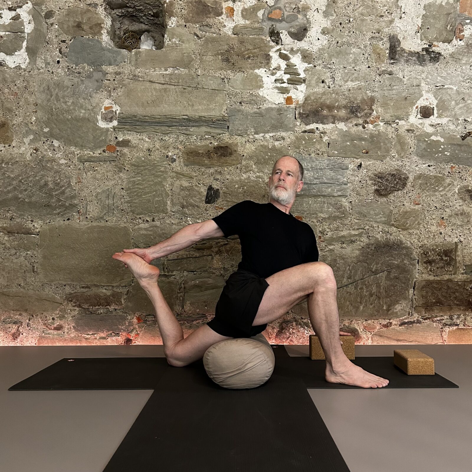svarupa yoga bern • yoga - breath - mind - in the heart of Bern